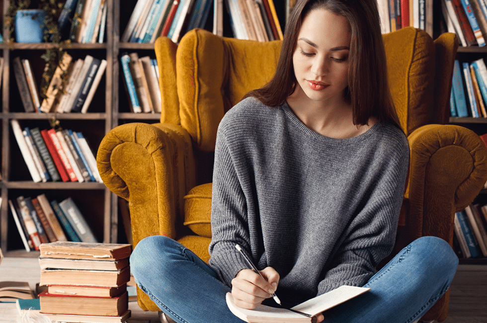 Writers, Authors and Publishers Insurance | BizInsure