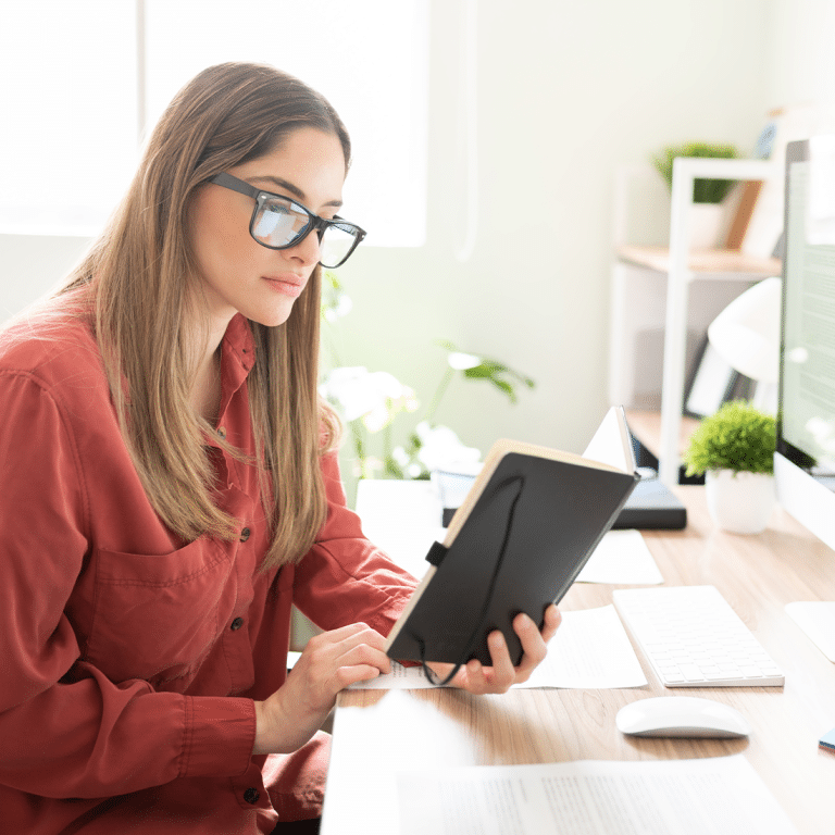 Writers, Authors and Publishers Insurance | BizInsure